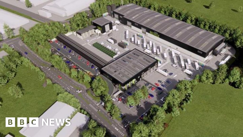 Keynsham recycling hub that cost nearly £42m officially opened - BBC News