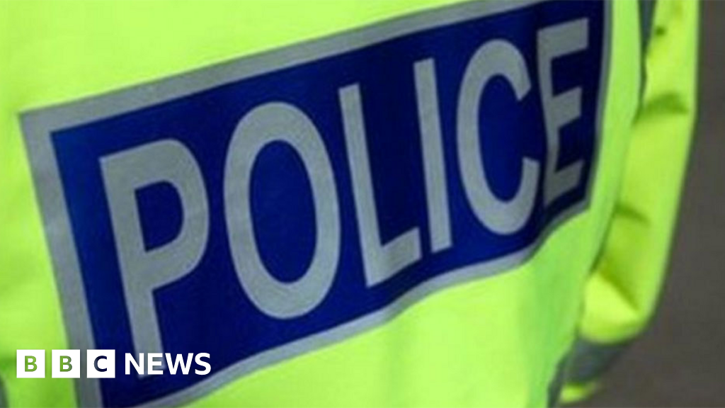 Police watchdog look into death after PAVA spray used - BBC News