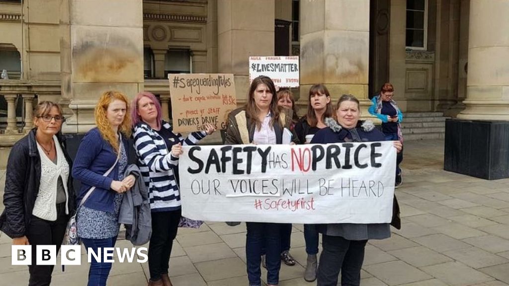 Removing school bus chaperones in Birmingham 'dangerous' - BBC News