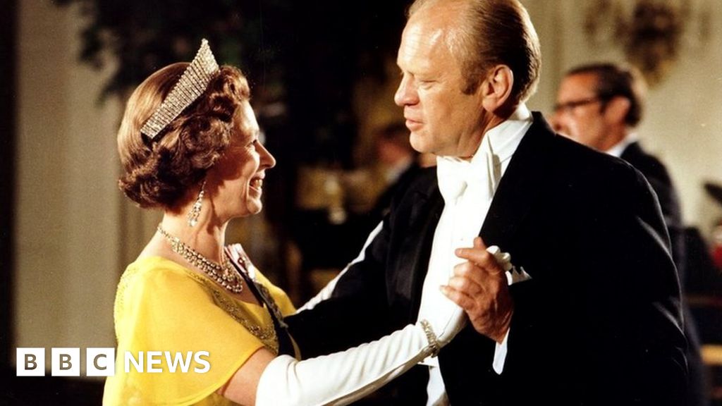 In pictures: Queen's meetings with past US presidents