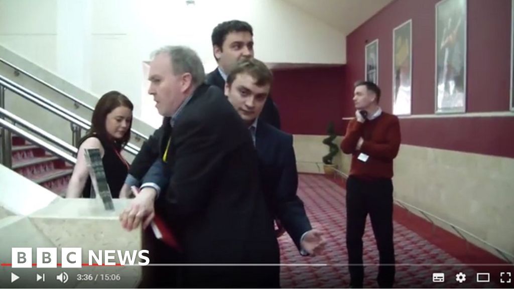 Sean Clerkin fined £1,000 for Labour protest - BBC News