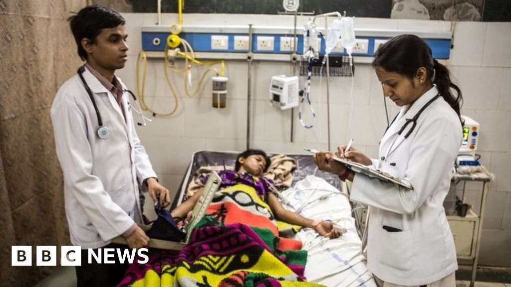 India unveils 'world's largest' public healthcare scheme - BBC News