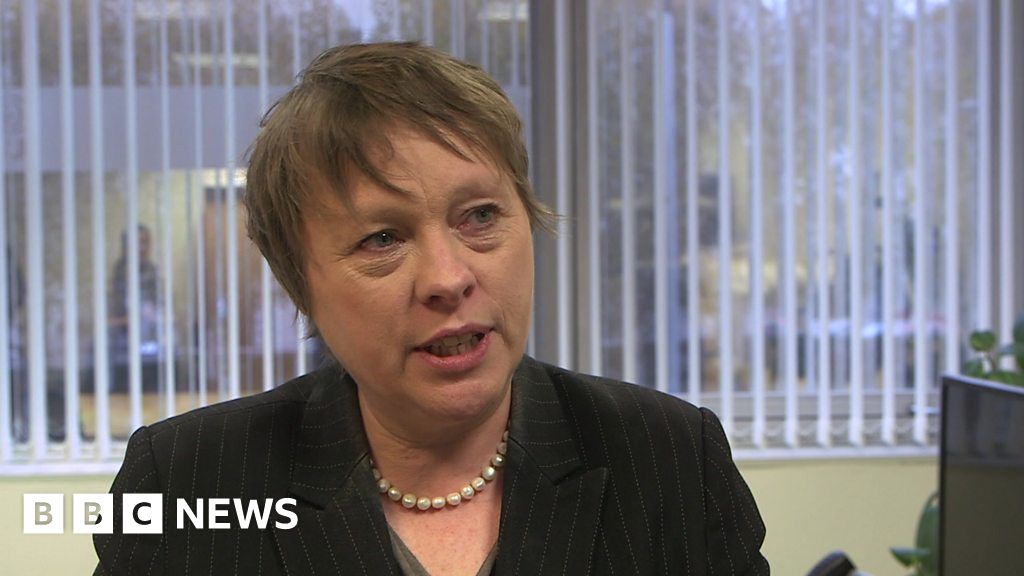 Maria Eagle learned of Livingstone defence job on social media - BBC News