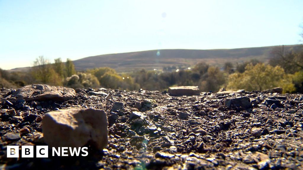 Climate change: How slag can remove CO2 from the air - BBC News