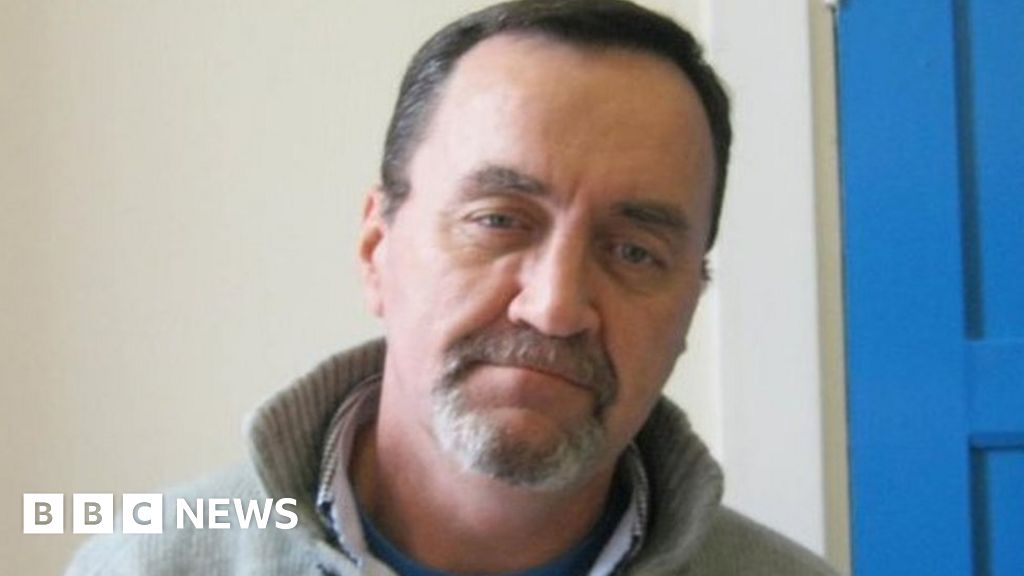 Convicted killer William Kerr robbed elderly man while out on licence