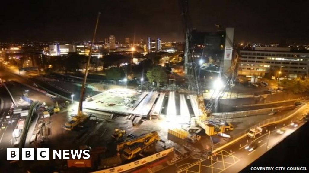 How to build a major road: In 25 seconds - BBC News
