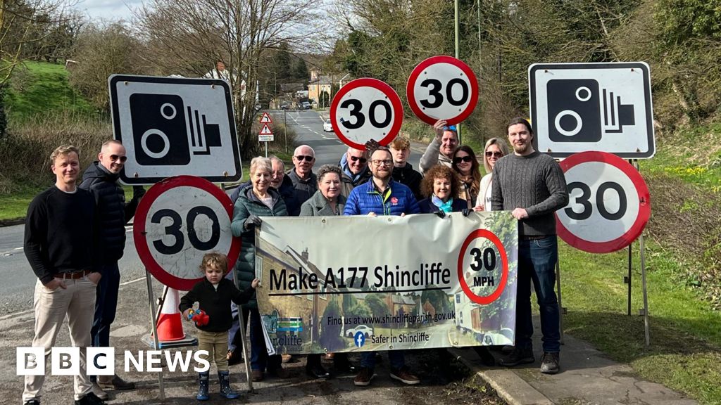 Shincliffe campaigners call for reduced speed limit on A177 - BBC News