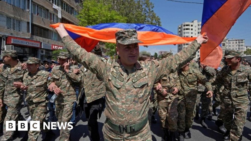Armenia protests: Soldiers join demonstrators as unrest continues
