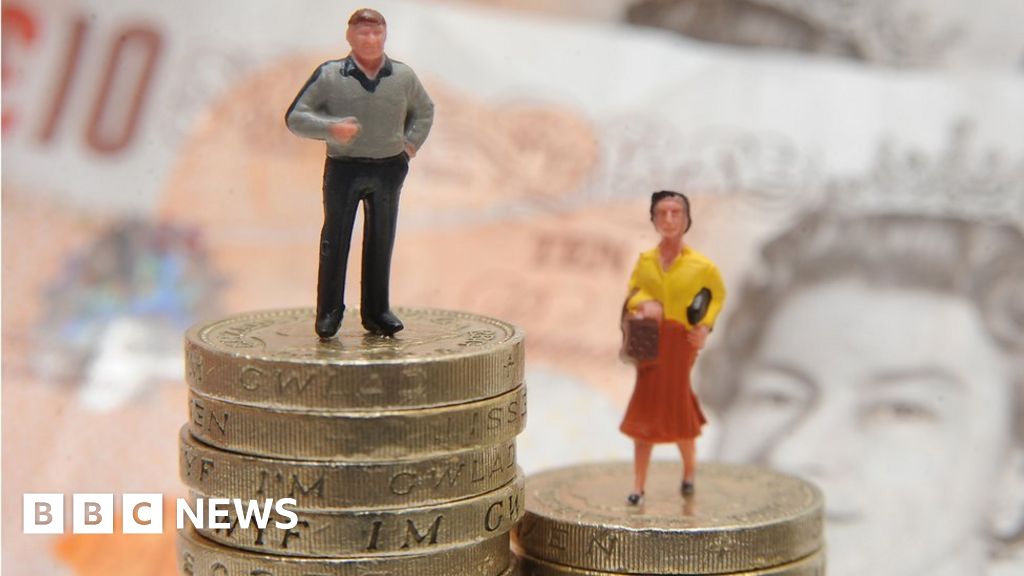 100 Women 2016: Why women are less likely to ask for a pay rise or ...