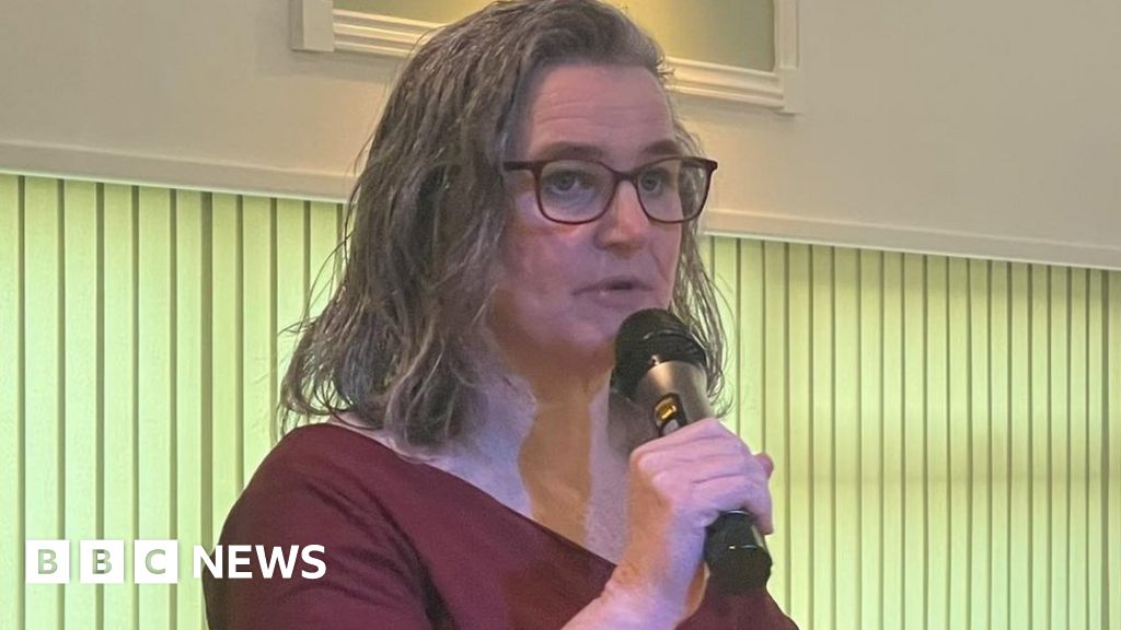 Jodie Gosling announced as Nuneaton's Labour candidate