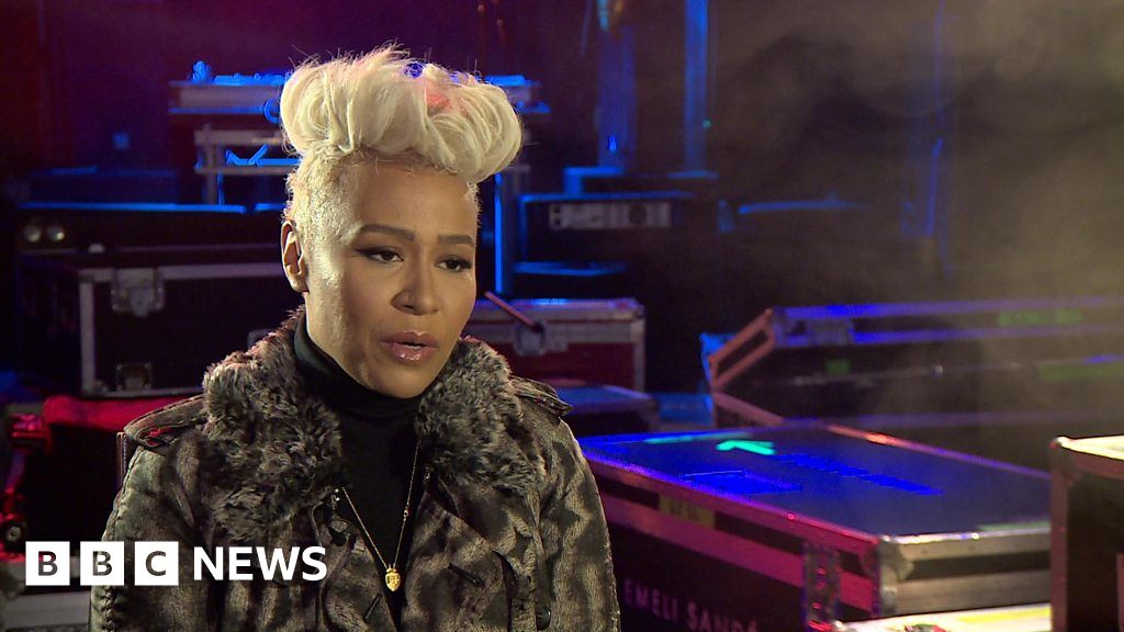 Emeli Sande 'determined to enjoy' music this time - BBC News