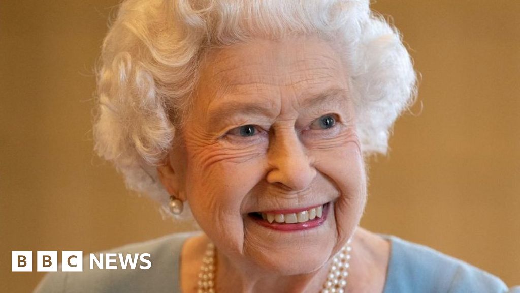 In pictures: Queen through the decades in Norfolk - BBC News