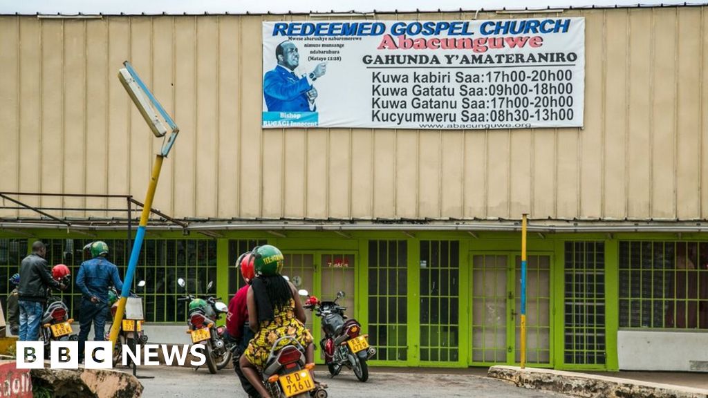 Rwanda church closures: Pastors arrested for defying order - BBC News