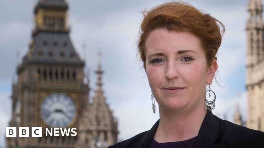 Brexit: Labour warns against triggering Article 16