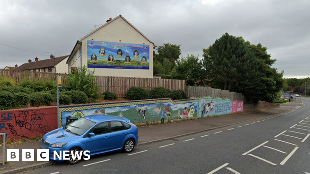West Belfast: Man injured in 'horrific shooting' by gang of men - BBC News