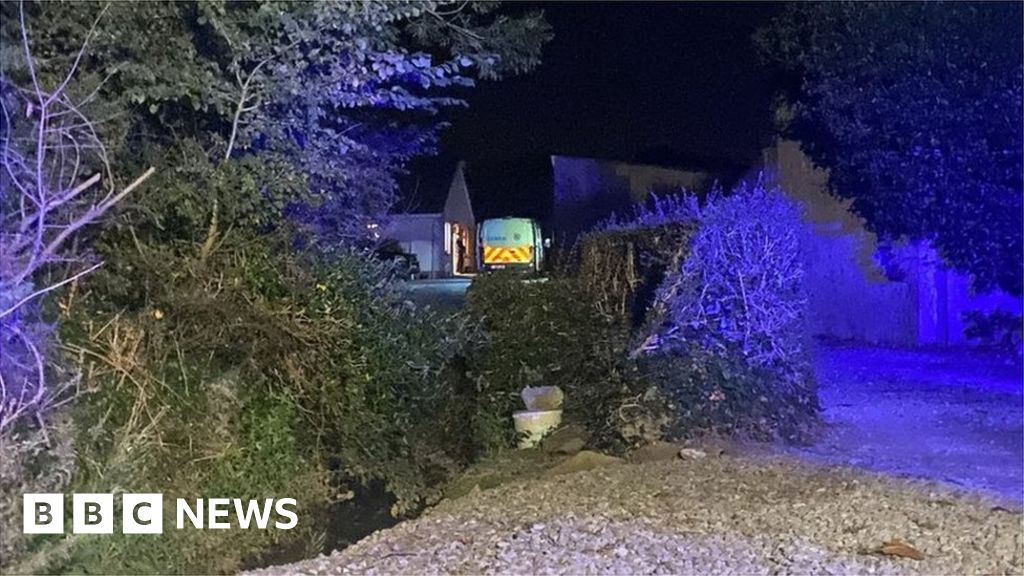 County Kerry: Criminal investigation launched after three found dead