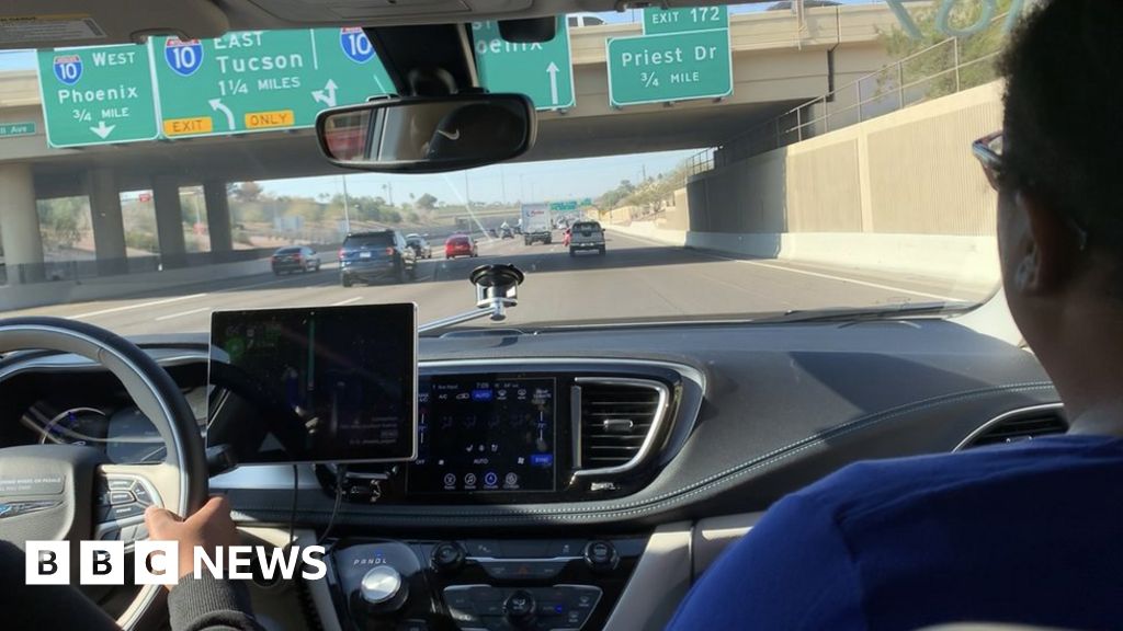 Robots on the road - how close is our driverless future? - BBC News