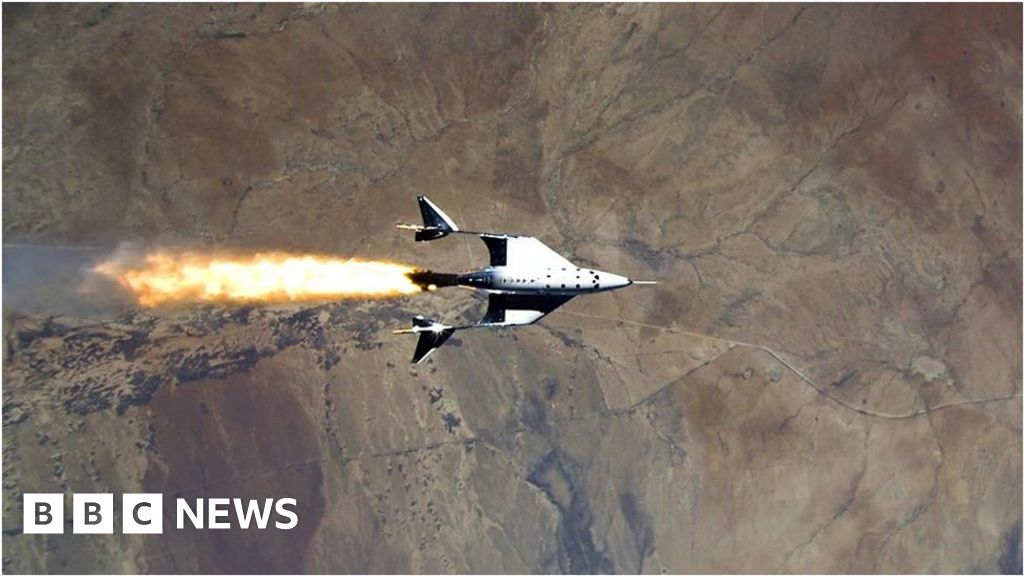 Virgin Galactic rocket plane soars to edge of space - BBC News