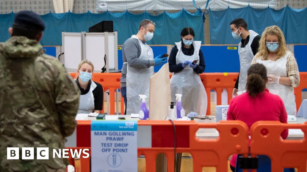 Covid in Wales: mass testing to be extended to lower Cynon valley