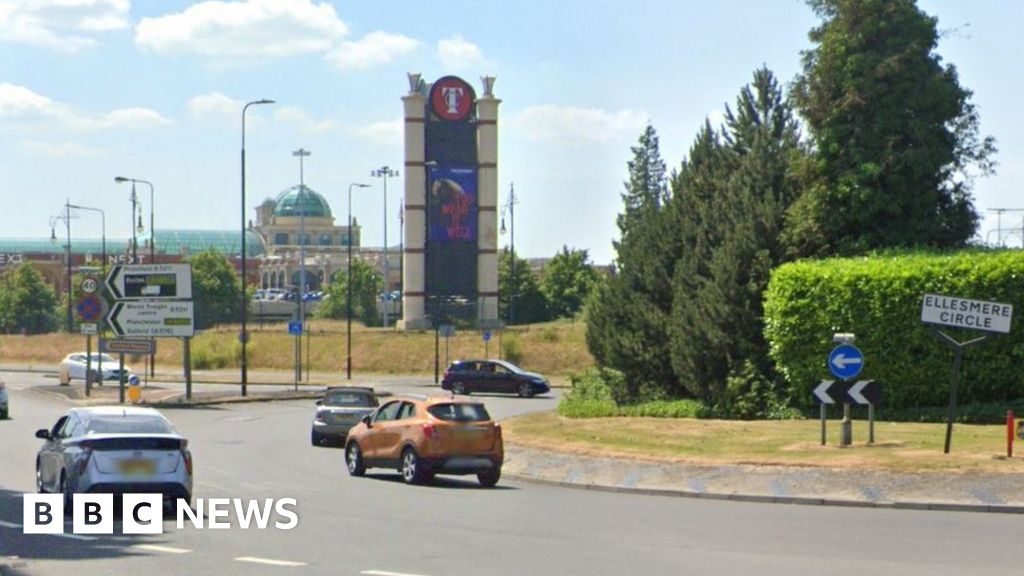 Cyclist dies after lorry crash near Trafford Centre - BBC News