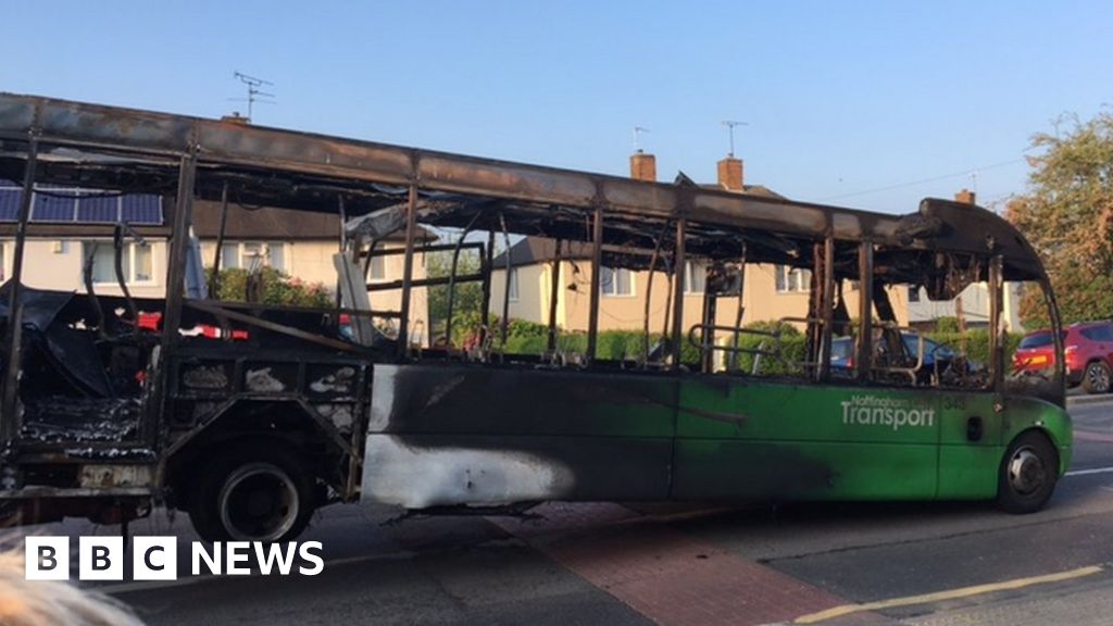 Nottingham bus fire: Driver 'saves' passengers - BBC News