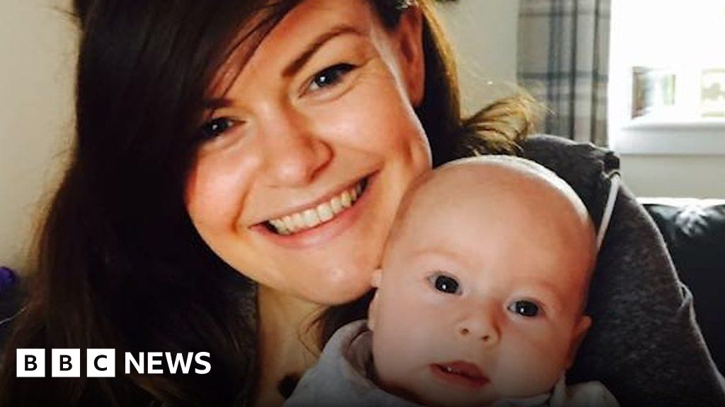 'I help women who are terrified of childbirth' - BBC News