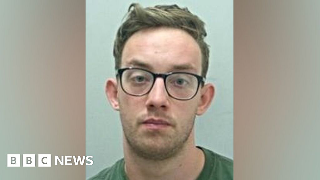 Motorist jailed for causing death of pedestrian in Darwen - BBC News