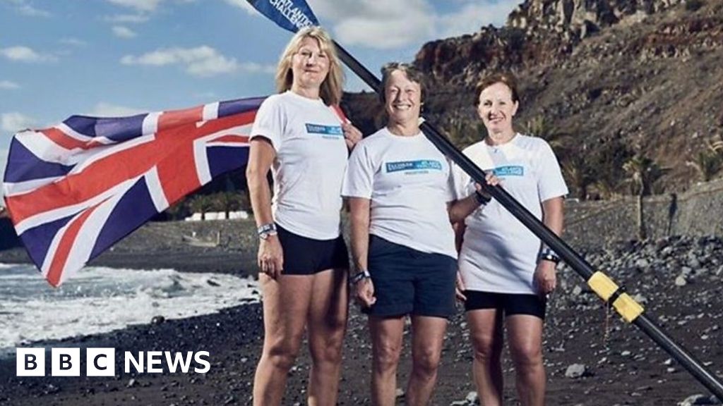 Atlantic rowing team celebrates at finish line - BBC News
