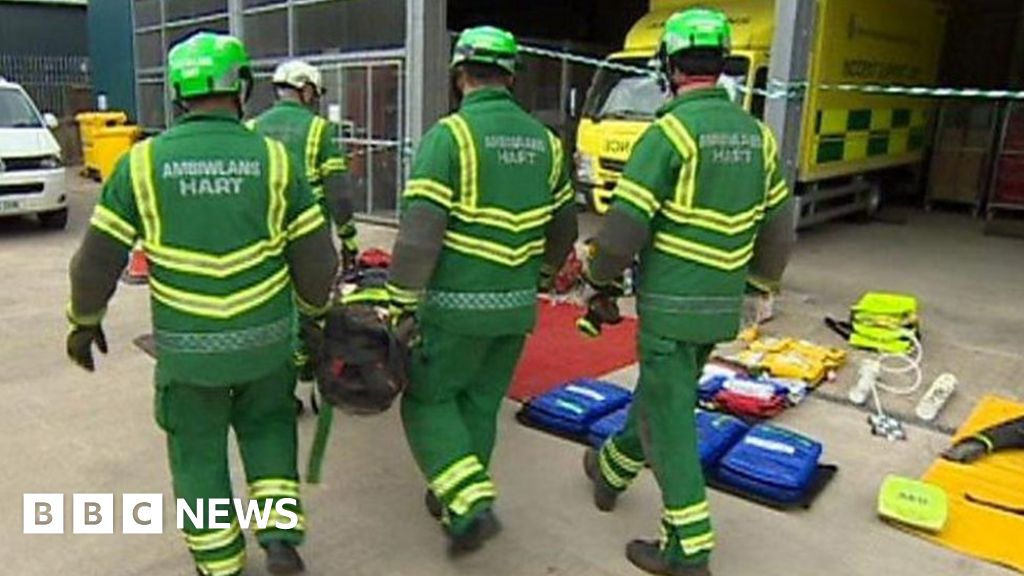 Welsh Ambulance hazard response team 'ready for worst'