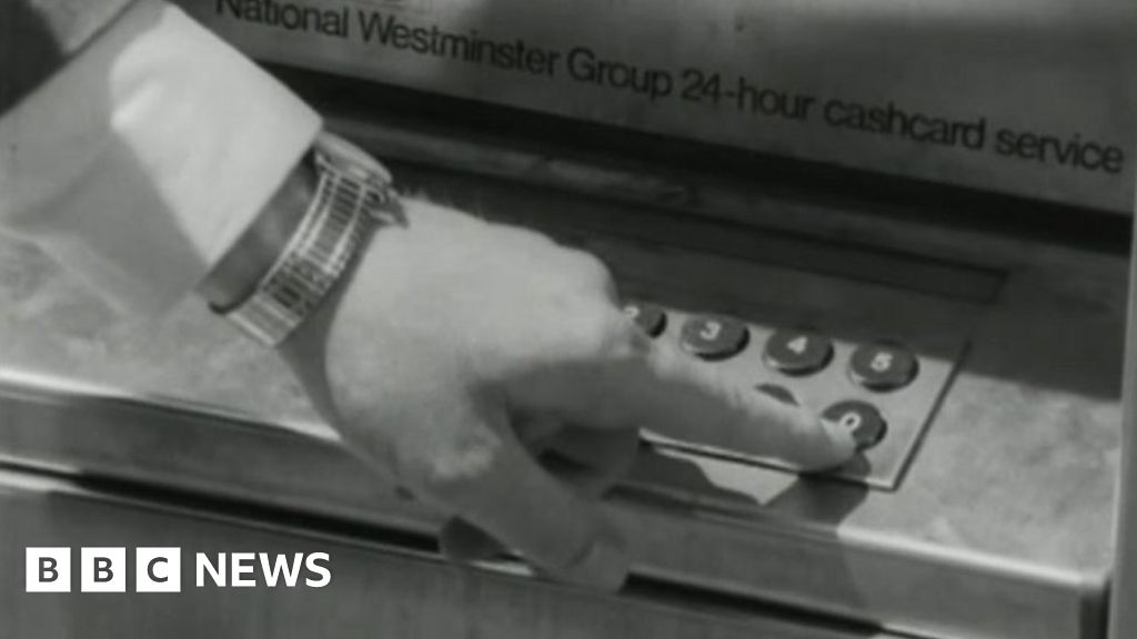 Archive: first cash machines hit 1960s high street - BBC News