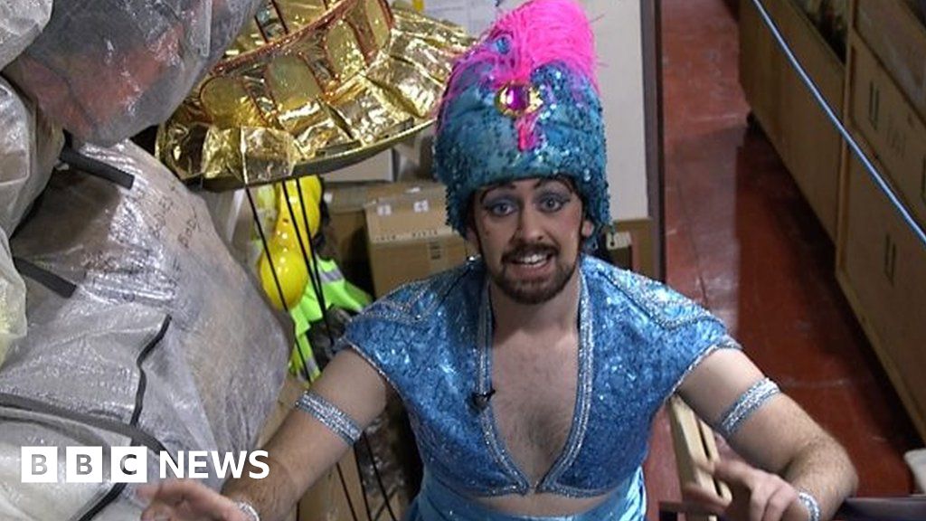 Panto warehouse – Looking for scenery? It’s behind you - BBC News