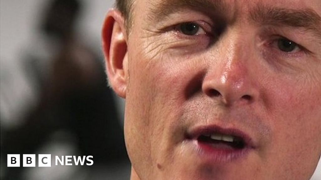 CEO Secrets: Humphrey Cobbold of PureGym - BBC News