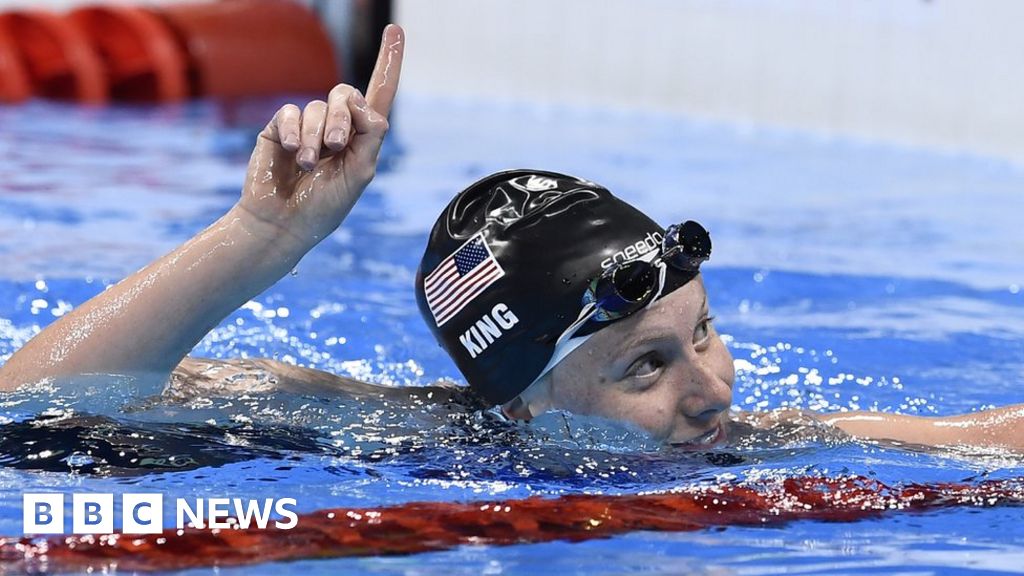US and Russia swim row recalls Cold War animosities - BBC News