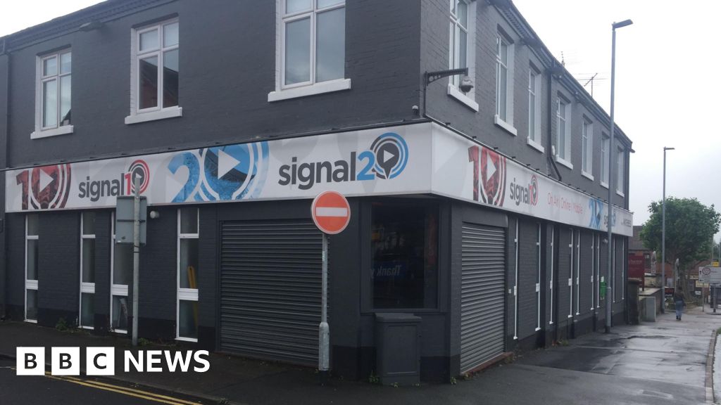 Stoke-on-Trent's former Signal Radio studios could become flats - BBC News