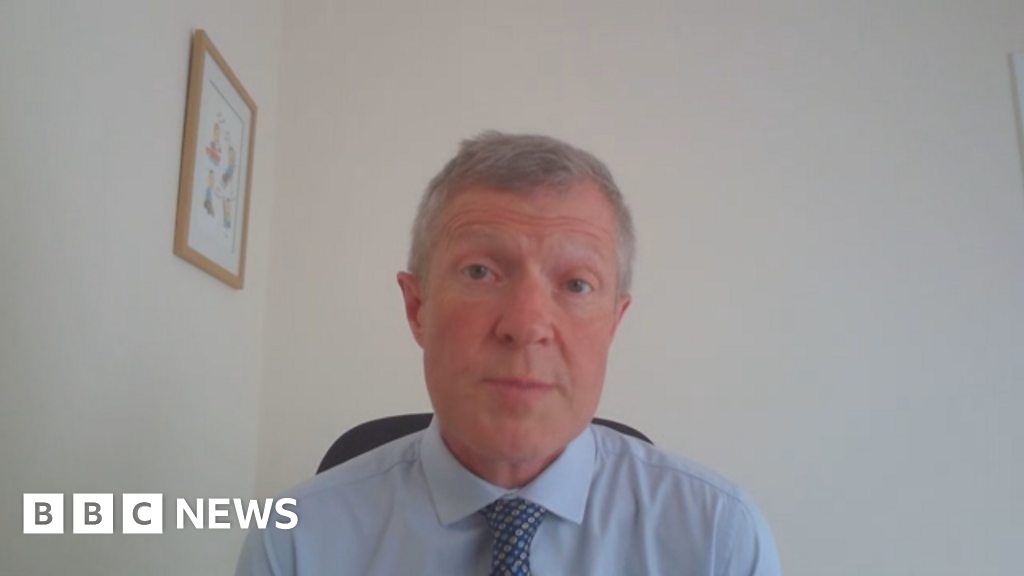 Scottish Lib Dem leader Willie Rennie says now is 'natural time' to go ...