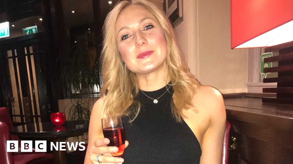 Imogen Evans inquest: 'Talented' athlete took own life - BBC News