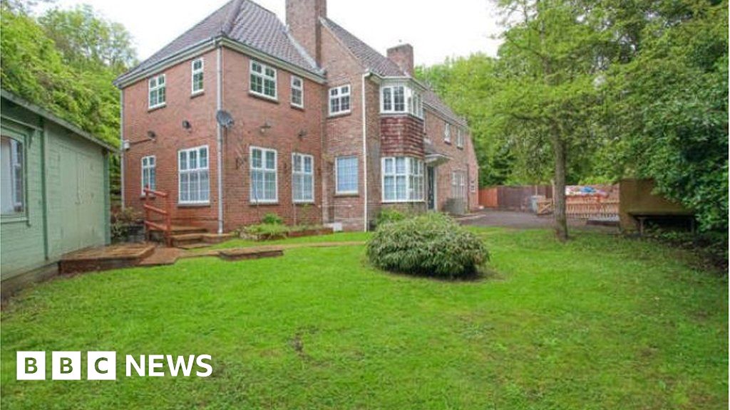 Oxfordshire children's home plan to 'keep family close', council says