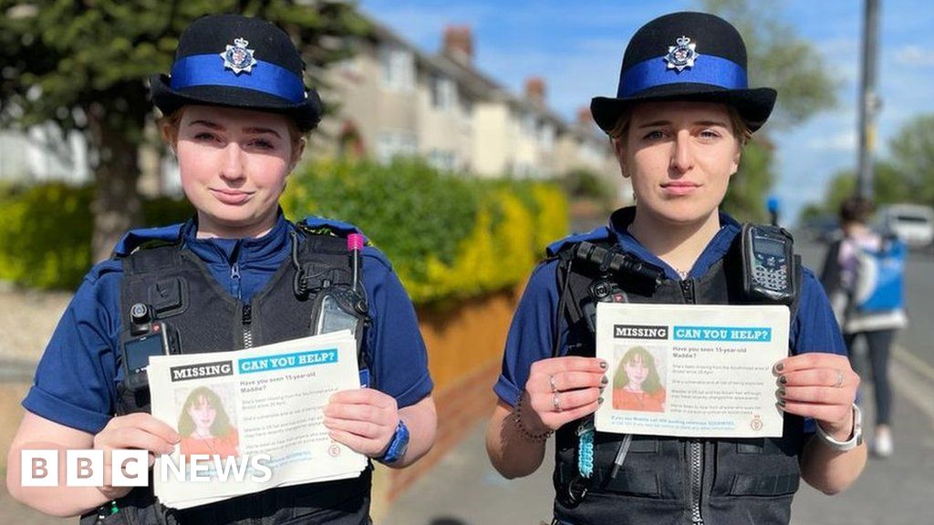 Missing Bristol teenager found and three men arrested - BBC News