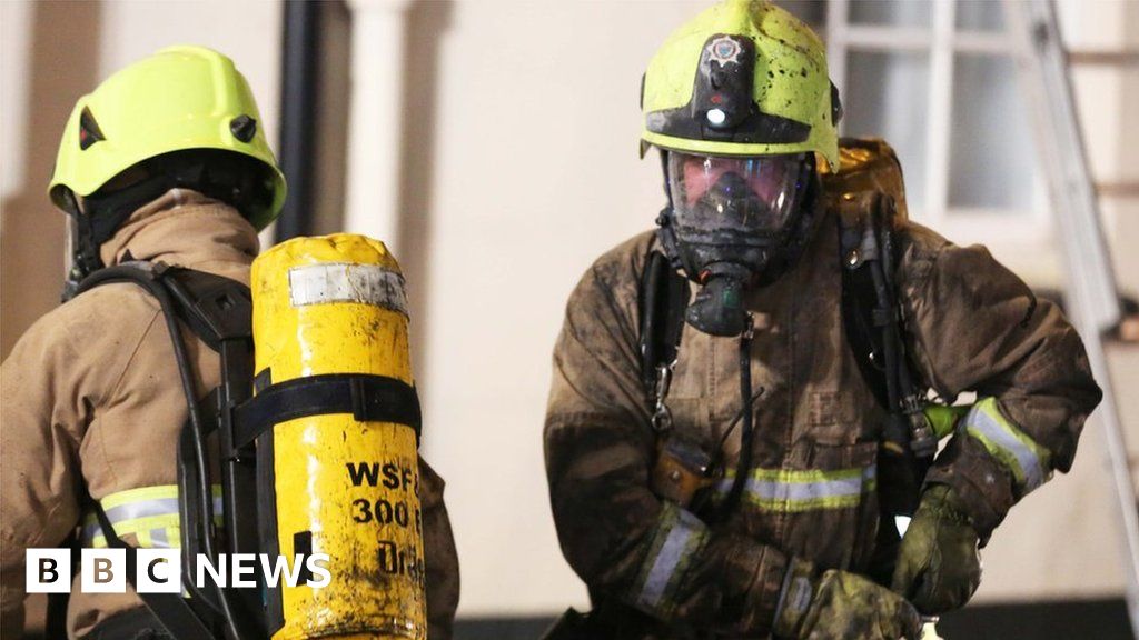 Surrey Fire and Rescue Service control room merger criticised