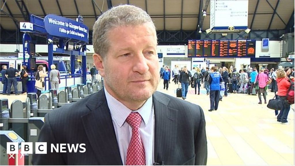 ScotRail Alliance managing director Phil Verster leaves role - BBC News