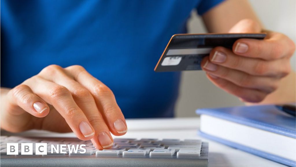 Six people arrested over virtual vehicle scam - BBC News