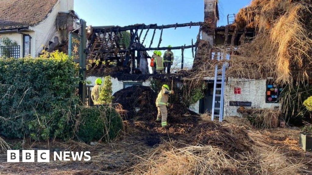 Star Inn fire: Man in court over blaze at Michelin-starred pub - BBC News