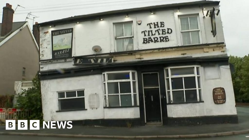 Inside another 'crooked' West Midlands pub - BBC News