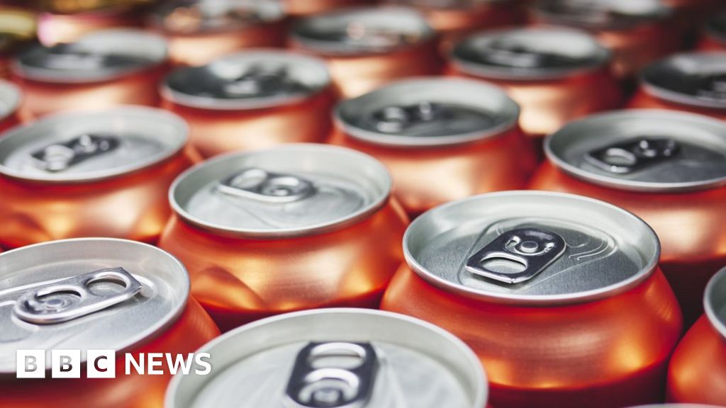 Newtownabbey: Ardagh Group gets go ahead for drinks can factory - BBC News