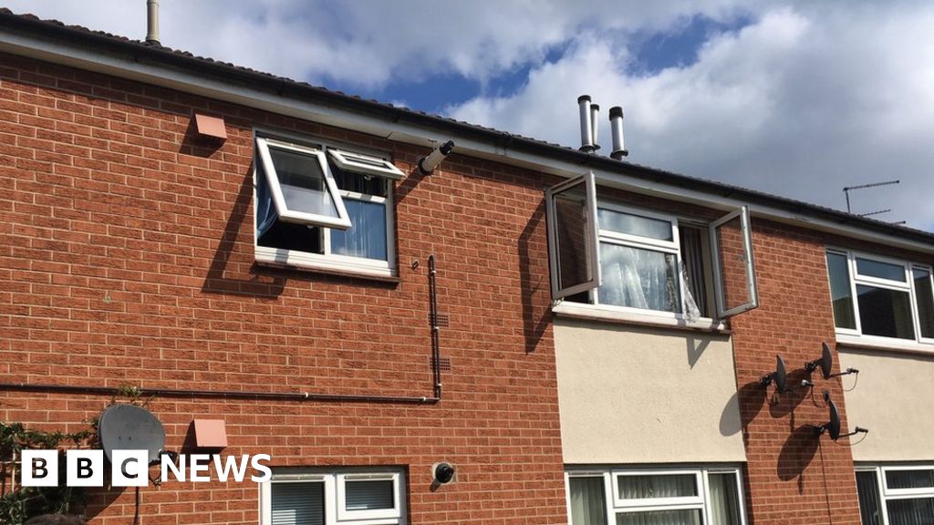 Man dies in suspected 'gas explosion' in Nottinghamshire flat