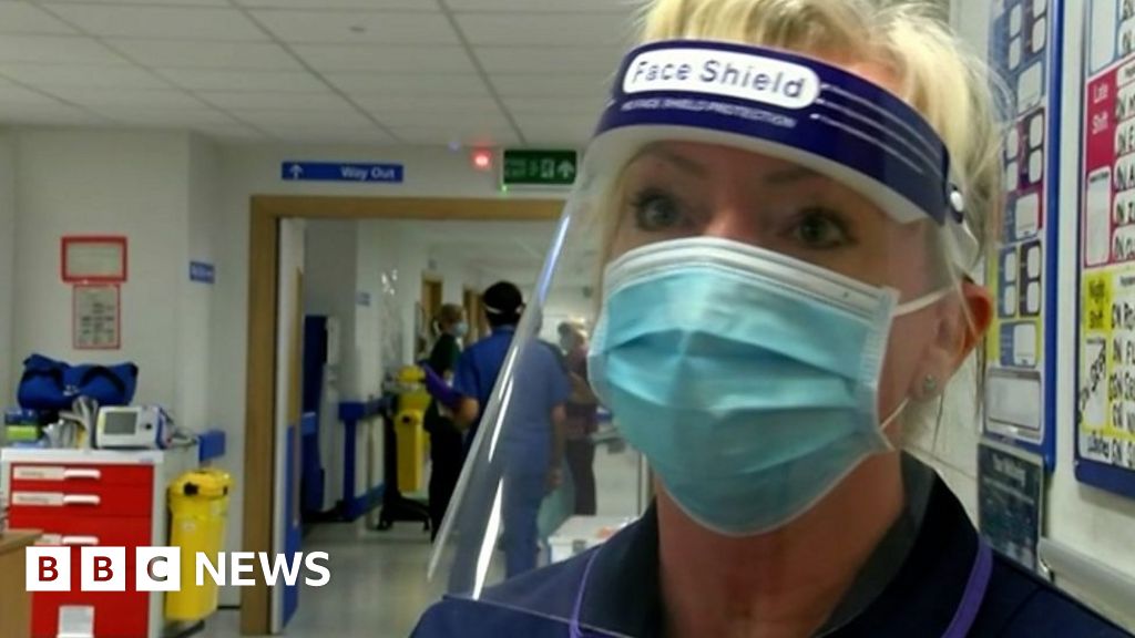 Covid ward: On shift with Royal Stoke Hospital sister - BBC News
