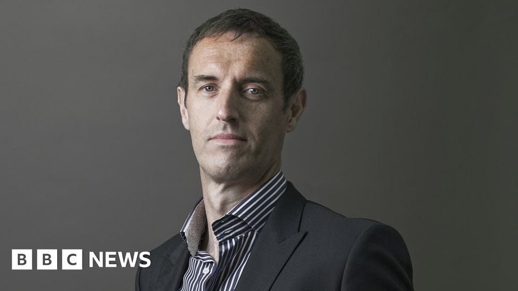 Europol chief Rob Wainwright credits Welsh heritage for success - BBC News