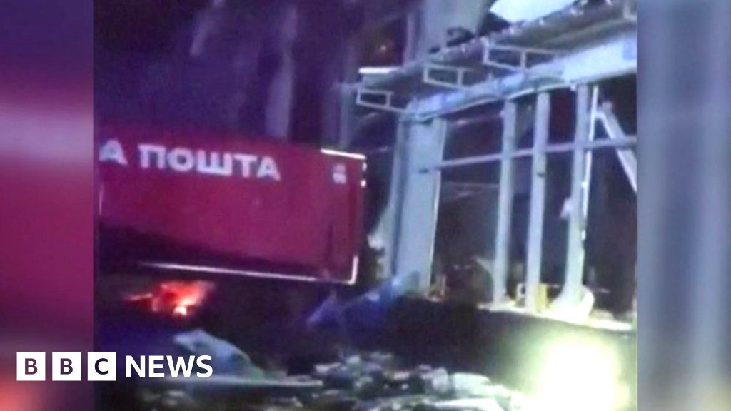 Kharkiv building wrecked after deadly missile strike