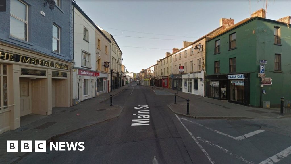 Cavan fire: Main Street blaze victim was man aged 40 - BBC News