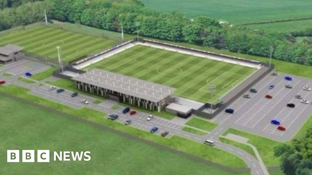 Cambridge City's Sawston stadium plans approved by High Court - BBC News